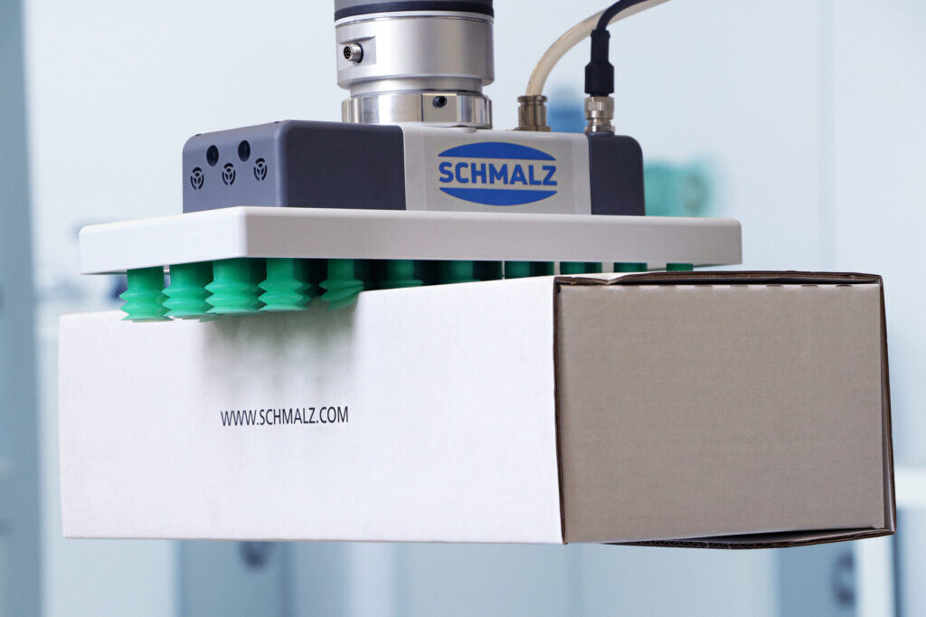 Revolutionizing Industries: The Role of Autonomous Robots and Vacuum ...